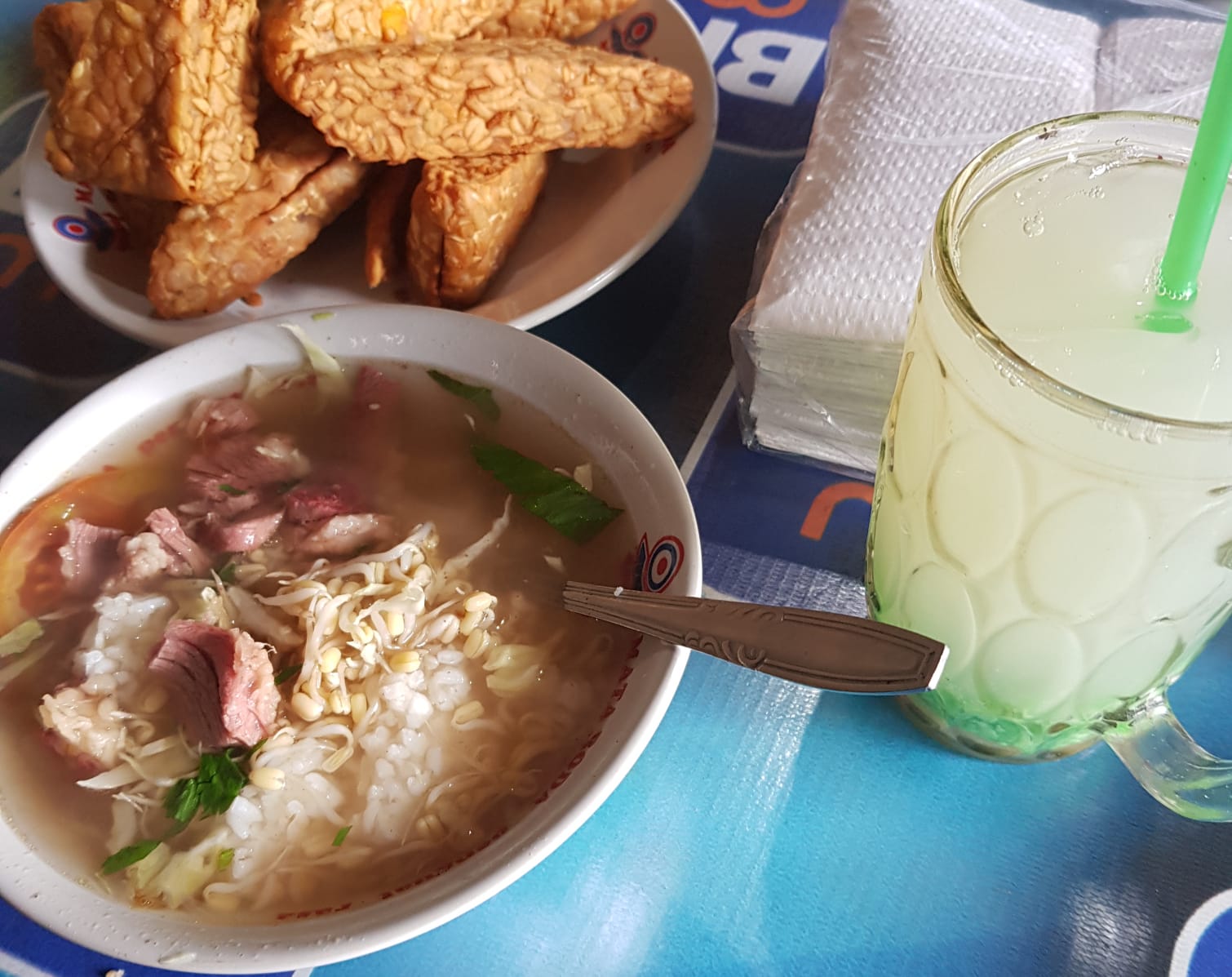 Soto Pak Sholeh, Sudah 70 Tahun Segarnya | Agenda Indonesia
