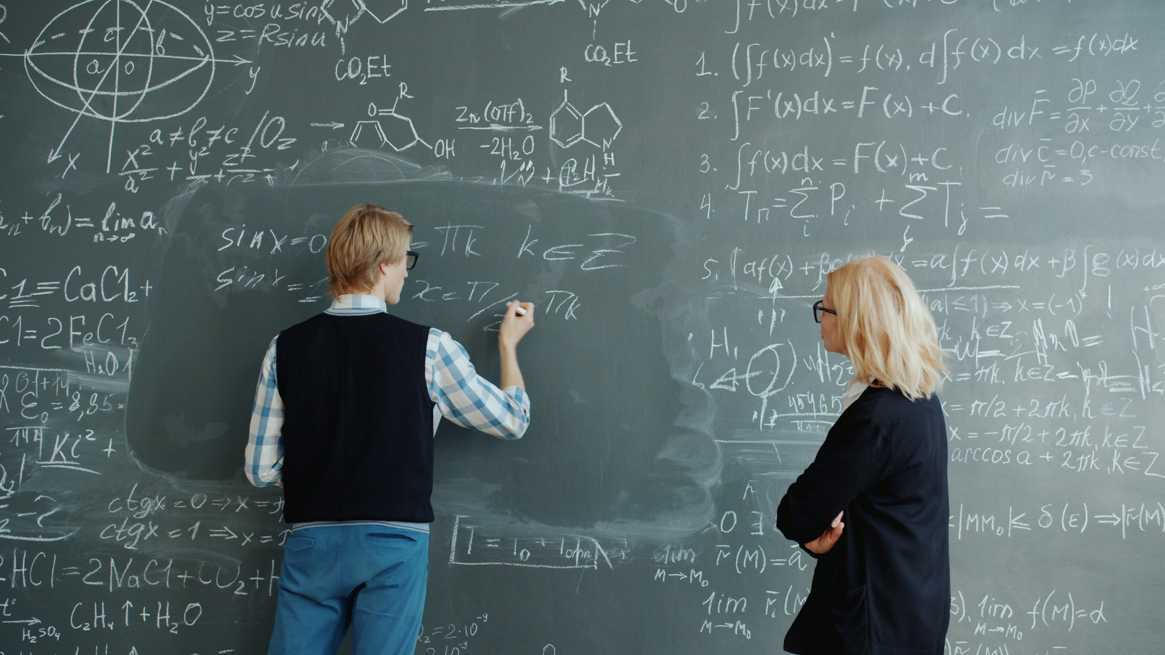 What Is Physics In School