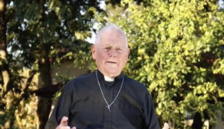 Father Harold Rahm, iconic El Paso priest, dies at 100 - KVIA