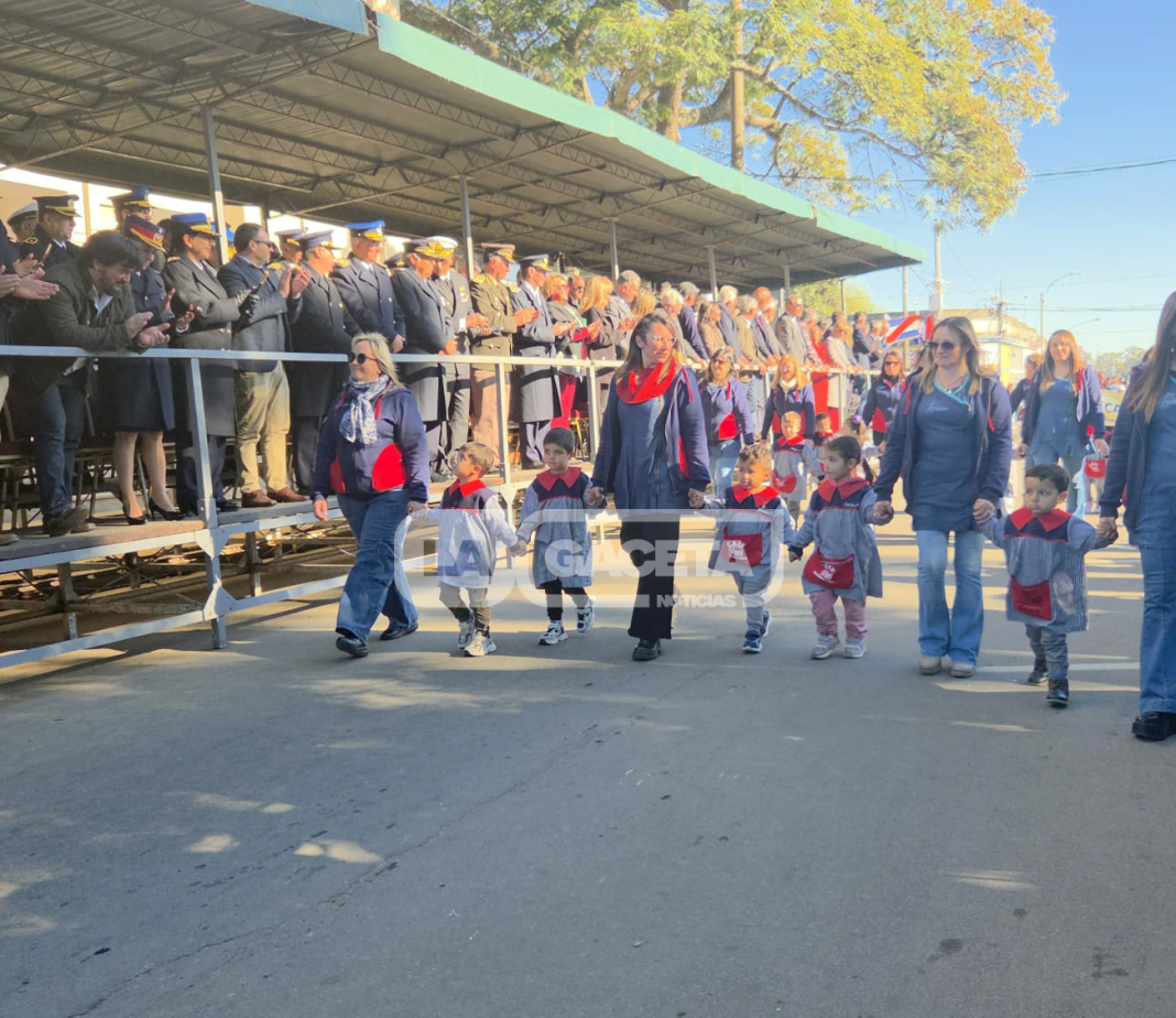 Sauce: 261° aniversario del natalicio del General José Gervasio Artigas ...