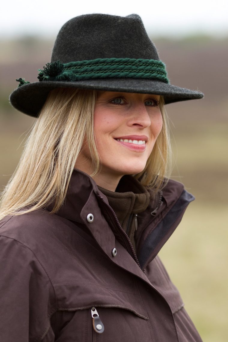 Shop – Page 2 – Trachten-Quelle