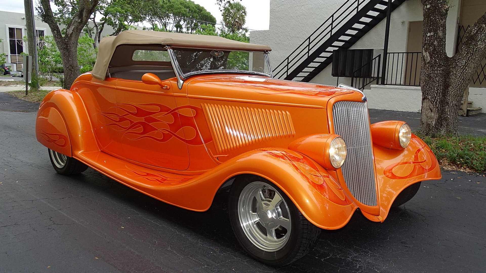 Home - Opposing Cylinders