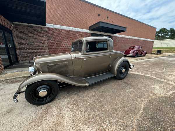 1932 Henry Ford 3 Window Coupe
